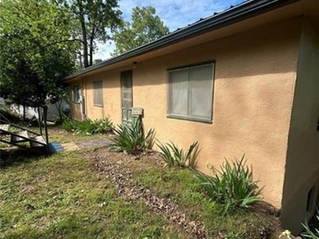 30032 Oak Knoll Rd, Rocky Mount, MO 65072