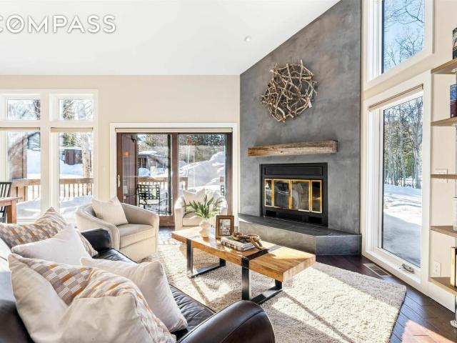 3003 Meadow Ct 1, Olympic Valley, CA