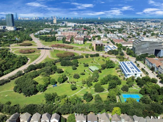 3003 Memorial Court 2220