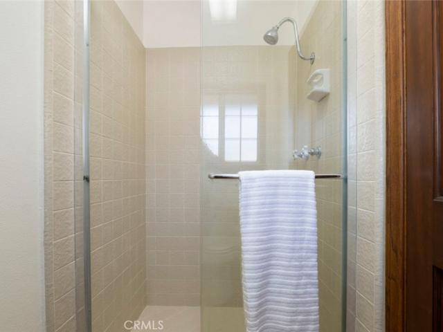 3003 Mesa Verde Dr, Burbank, CA 91504 | MLS #SR26155