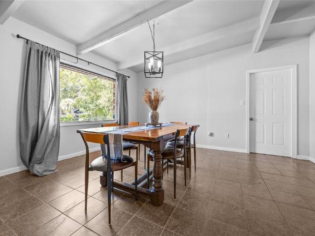 3003 NE 11th Dr, Gainesville, FL 32609 | MLS #GC534934 | Compass