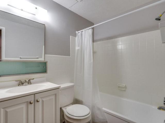 3003 Archwood Ave 1 Bedroom Apartment for Rent at 3003 Archwood Ave, Cleveland, OH 44109 Brooklyn Centre