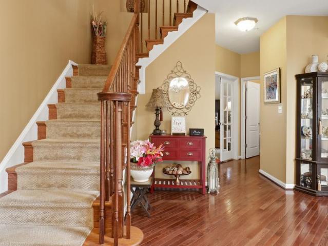 3003 Black Thorn Court