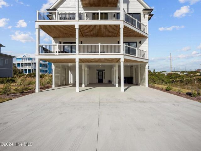 3003 Emerald Drive, Emerald Isle, US, NC