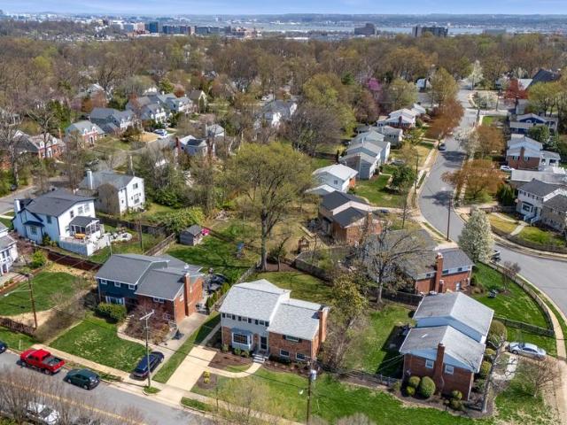 3003 Farm Road