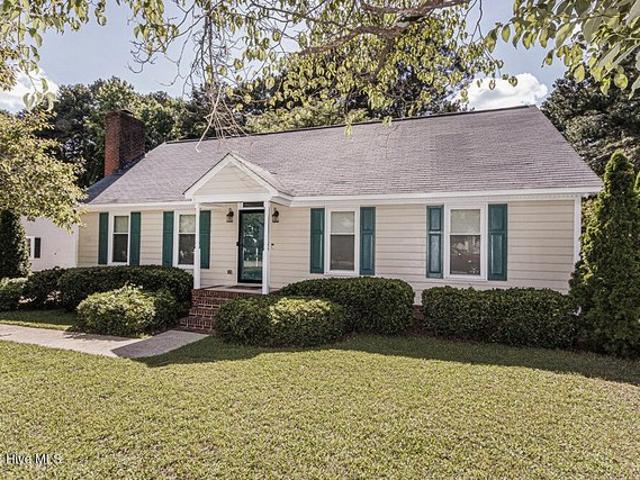 3003 Fieldstream Dr N, Wilson, NC 27896