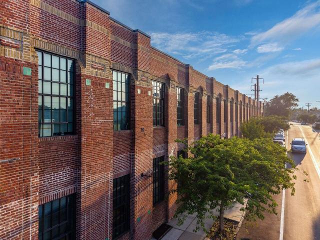 3003 Glenwood 3 Bedroom Apartment for Rent at 3003 W Glenwood Ave, Philadelphia, PA 19121 North Philadelphia West