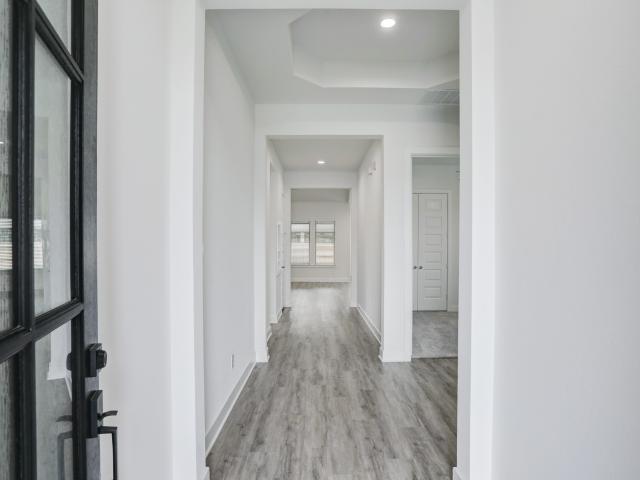 3003 Lago Costa Drive