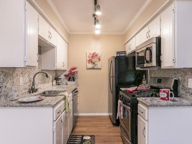 3003 S.W. 27th Ave