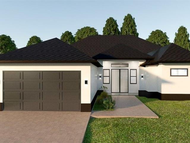 3003 37th St W, Lehigh Acres, FL 33971