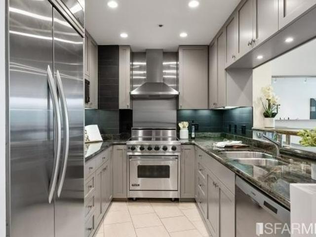 300 3rd St Apt 506, San Francisco, CA 94107