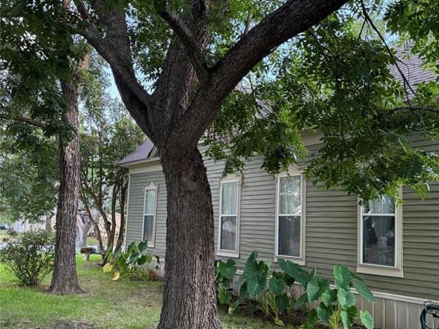 300 3rd Street
