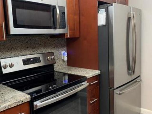 300 134th Way SW #307E, Pembroke Pines, FL 33027