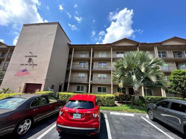 300 130th Ter SW #309B, Pembroke Pines, FL 33027