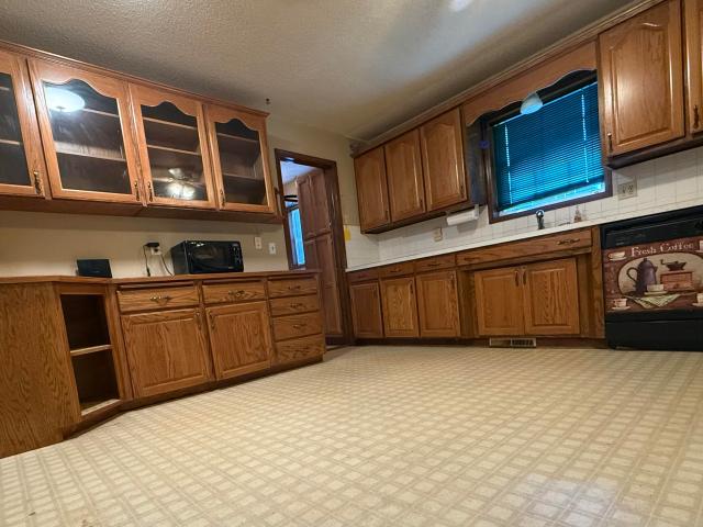 300 4th Street