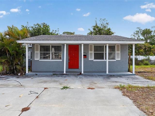 300 52nd St S, St. Petersburg, FL 33707 | MLS #O6399 | Compass