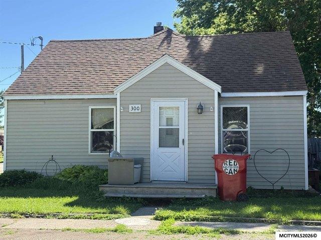 300 5th St, Rudd, IA 50471
