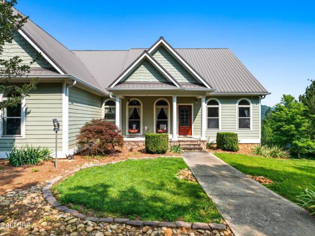 300 County Road 876