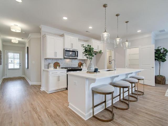 300 Colsen Dr, Acworth, GA 30102 | MLS #7756 | Compass