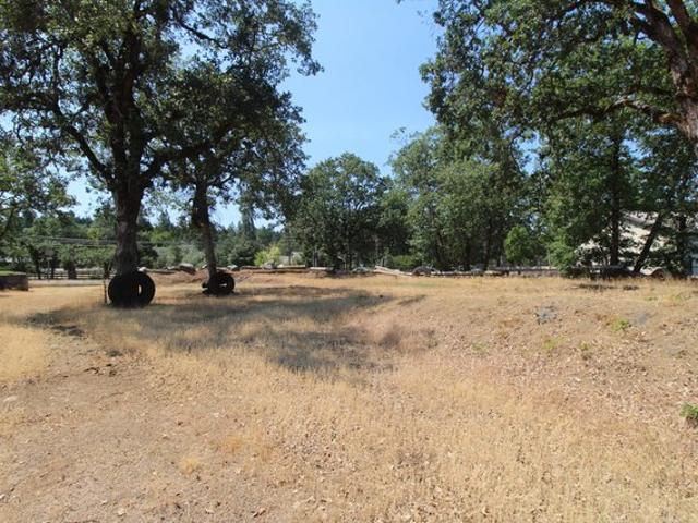300 Caves Hwy, Cave Junction, OR 97523