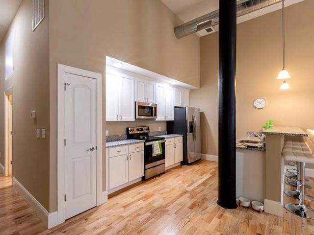 300 Canal St, Lawrence, MA 01840