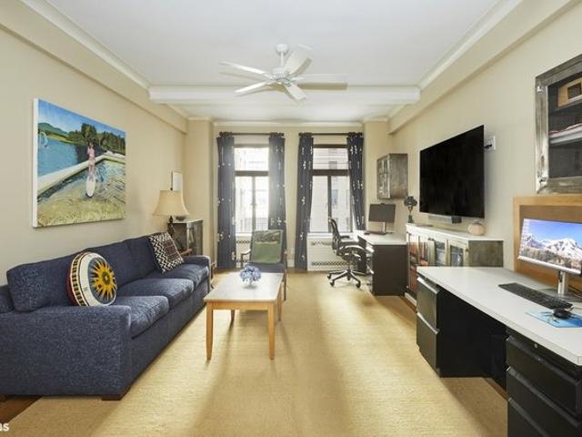 300 Central Park W Apt 5C, Manhattan, NY 10024