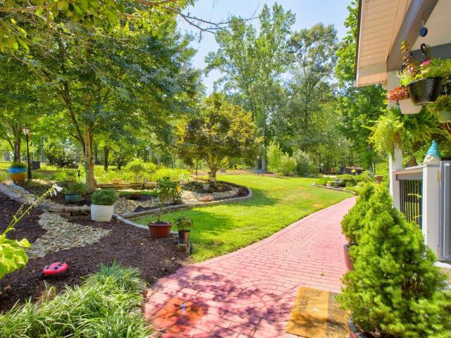 300 Chastain Hill Road