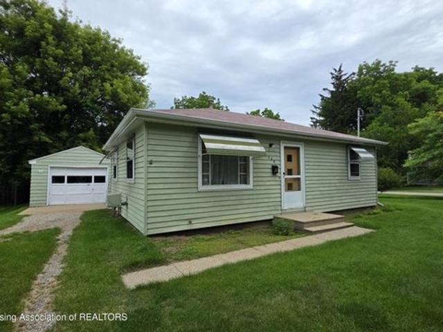 300 Cherry St, Eaton Rapids, MI 48827