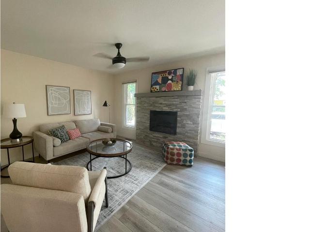 300 Crestridge Lane