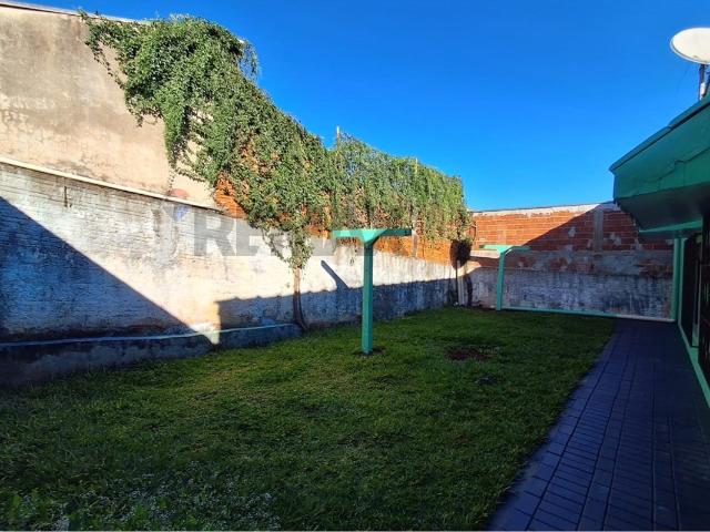 300 Área Útil Casa Alugar, 3 Dormitórios localizado em Rua Santos Dumont, 1234, Centro, Toledo, Paraná, 85900010 | Brasil