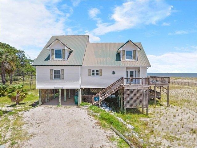 300 Audubon Pl, Dauphin Island, AL 36528