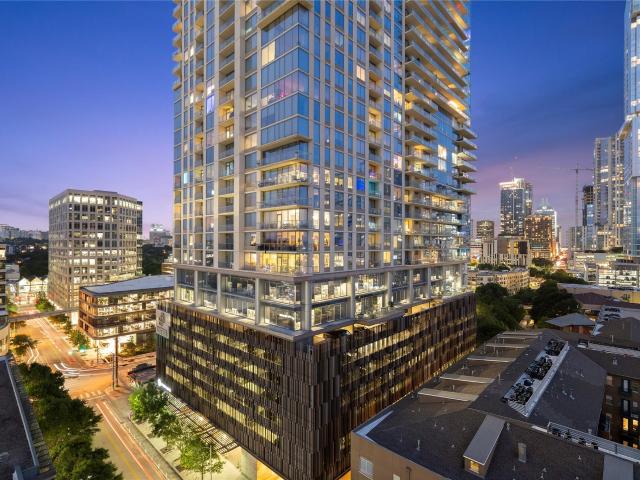 300 Bowie St # 1301