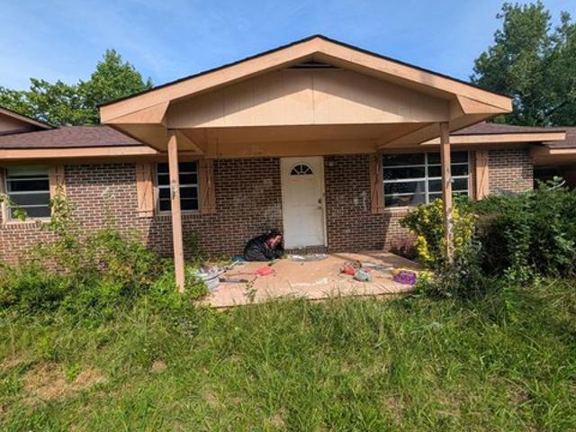 300 Bowman Ln, Decatur, TN 37322