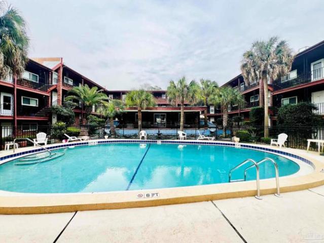 300 Bayou Blvd #114, Pensacola, FL 32503