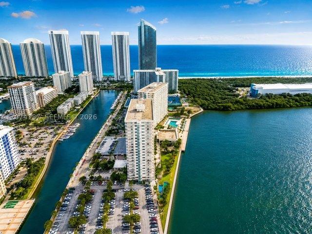 300 Bayview Dr Apt 807, Sunny Isles Beach, FL 33160