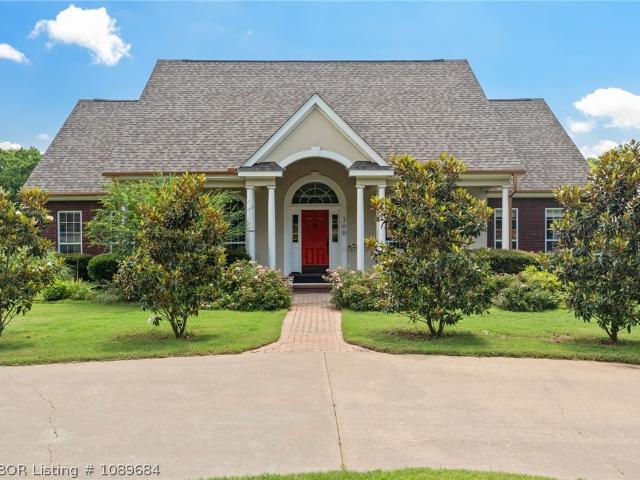 300 Barcliff Lane