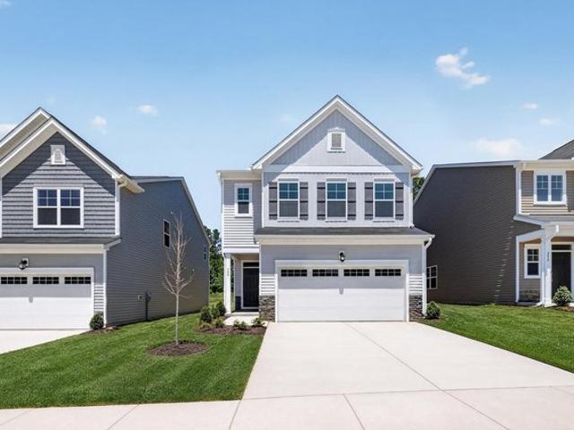 300 Beachcomber Dr, Lillington, NC 27546