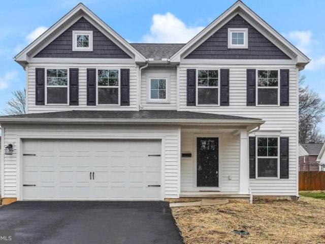 300 Beech Rd, Wallingford, PA 19086
