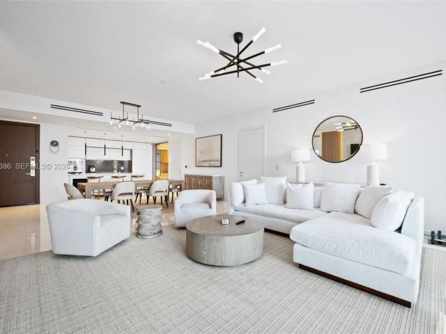 300 Biscayne Blvd Way, Unit 403C, Miami, FL 33131 | MLS #A11942 | Compass