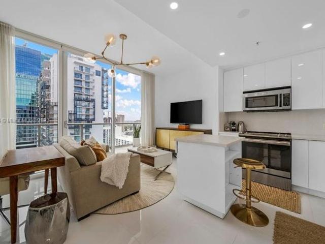 300 Biscayne Blvd S #T 3709, Miami, FL 33131