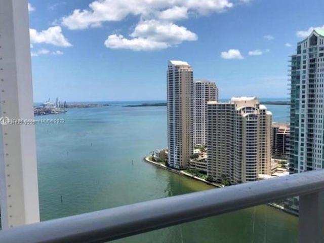 300 Biscayne Blvd S #3212, Miami, FL 33131