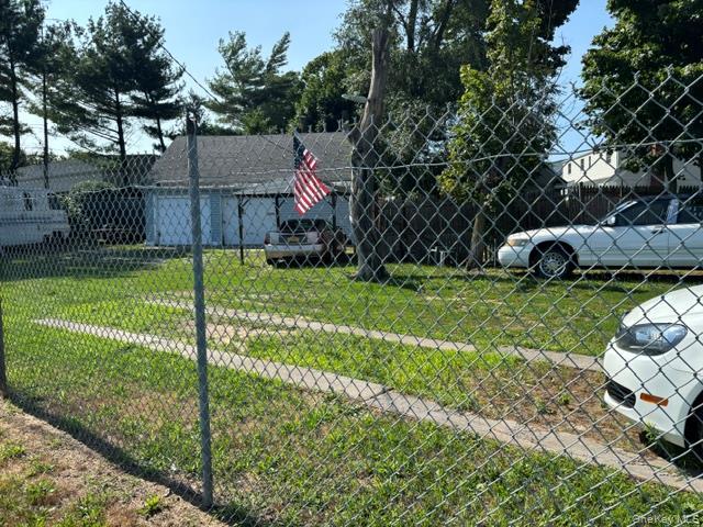300 Brook Avenue