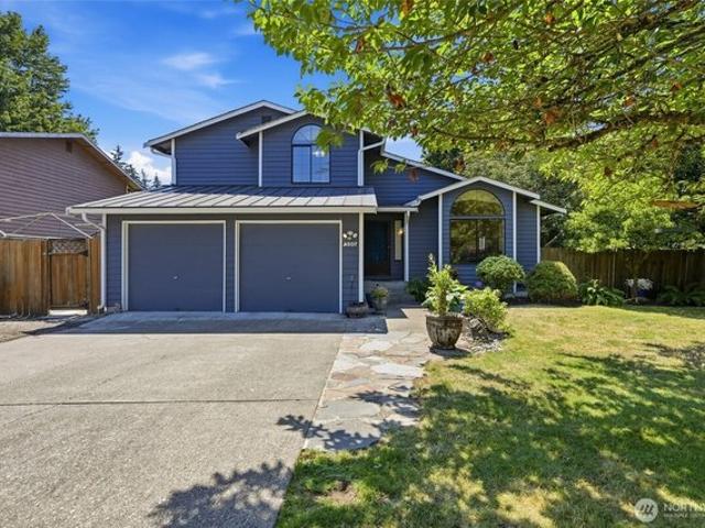 300 Butte Pl, Pacific, WA 98047