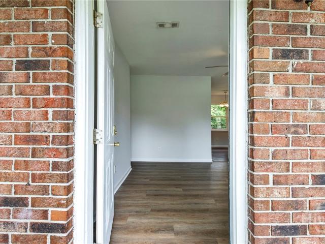 300 Garden Acres Way