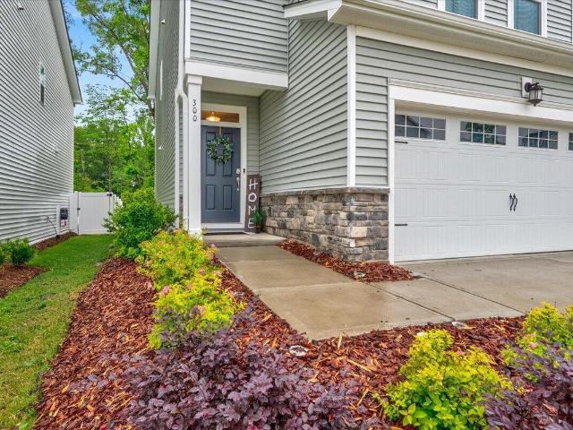 300 Garden Vine Trail