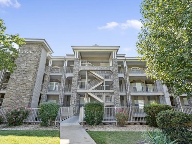 300 Glory Rd Unit 2, Branson, MO 65616