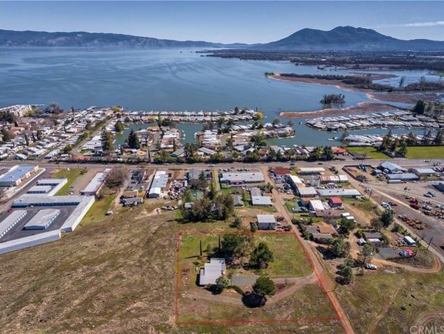 300 Grace Ln, Lakeport, CA 95453