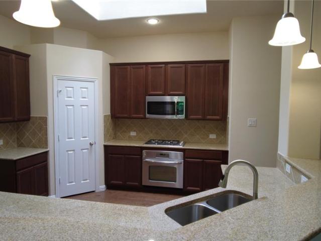 300 Dorset Ct, Roanoke, TX 76262 | MLS #21250 | Compass