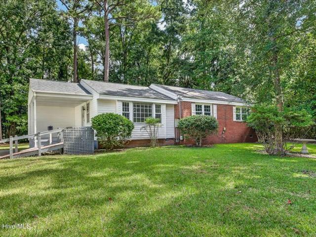 300 Decatur Rd, Jacksonville, NC 28540