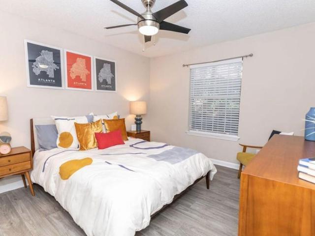 300 Deering Road 2304